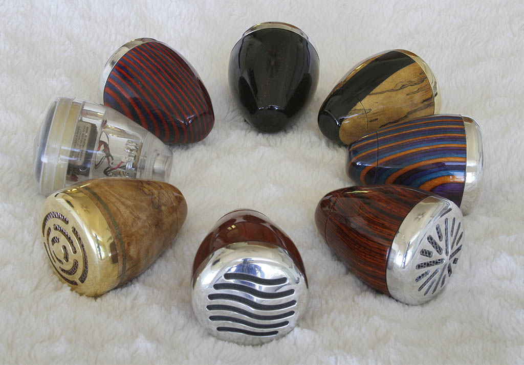 Woodturner Crafts Custom Wood Harmonica Microphones